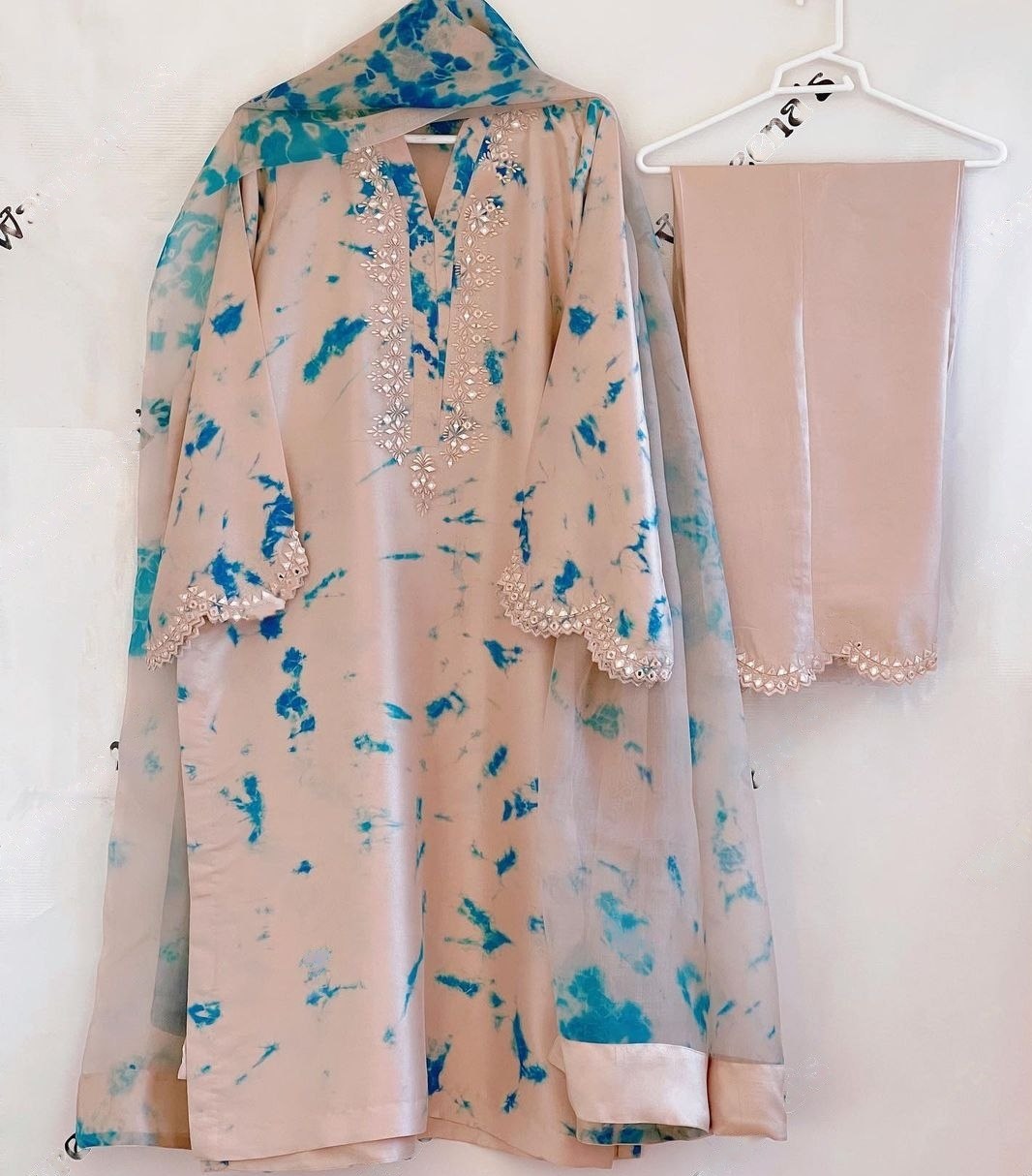 Peach Georgette Silk Digital Print Salwar Suit With Dupatta - PinkSaree